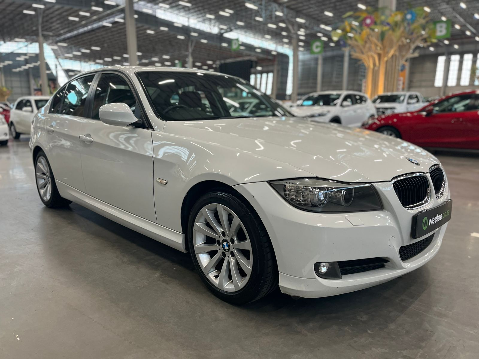 Used 2011 Bmw 320I Exclusive A/T (E90) for sale in Kempton