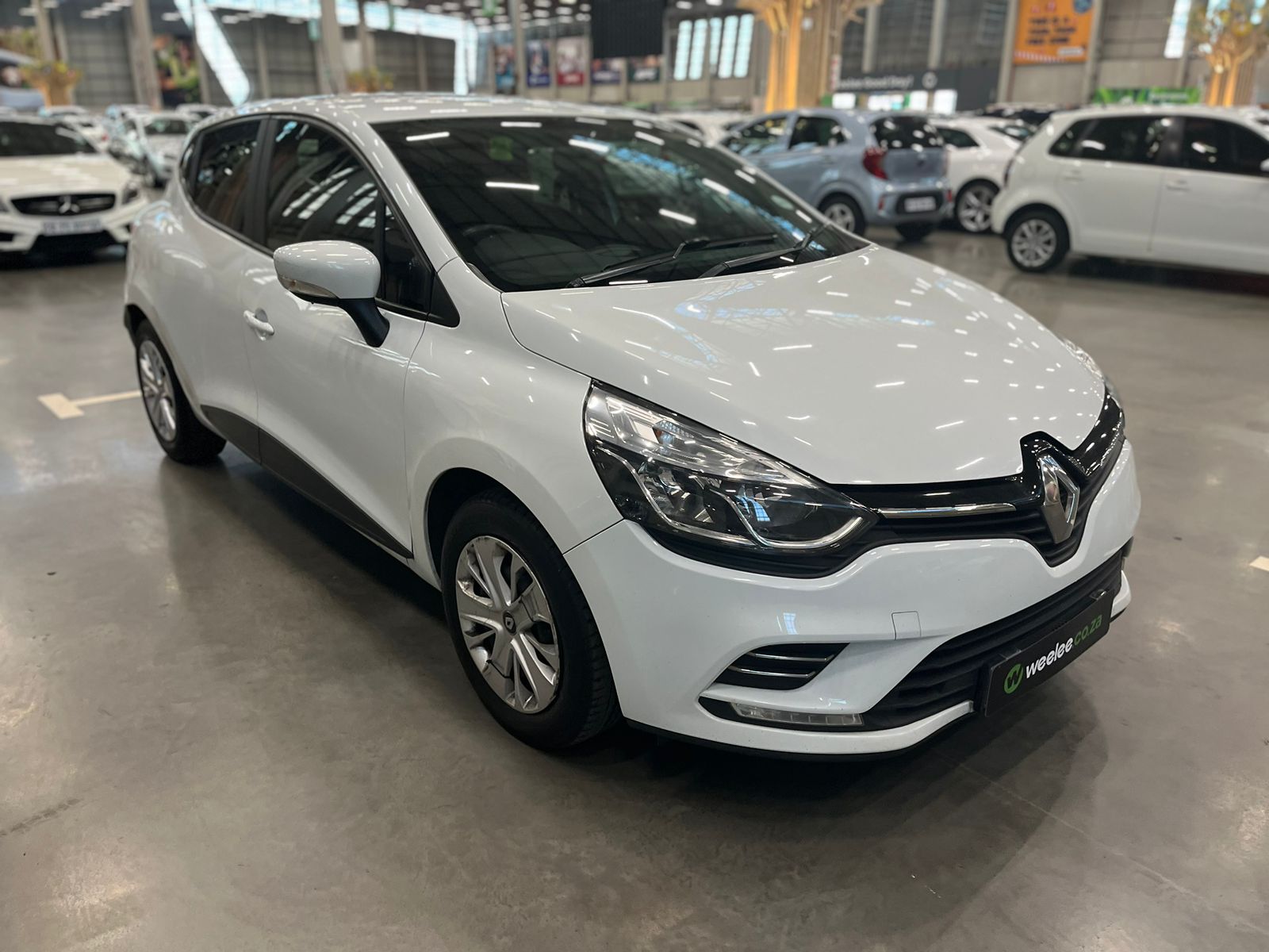 Used 2018 Renault Clio Iv 900T Authentique 5Dr (66Kw) for sale in Kempton