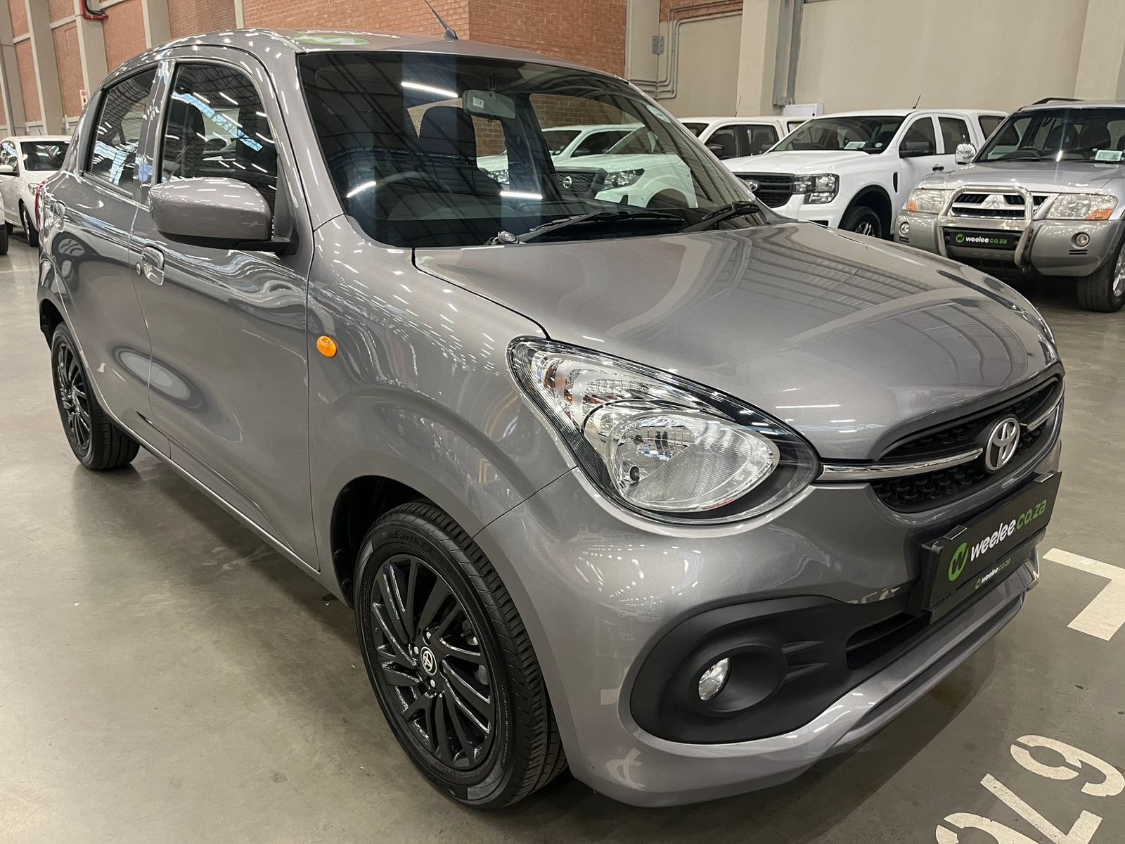 2023 Toyota Vitz 1.0 XR Auto Q2FyTGlzdGluZzo1MzE2ODI R199500 | Avo Auto