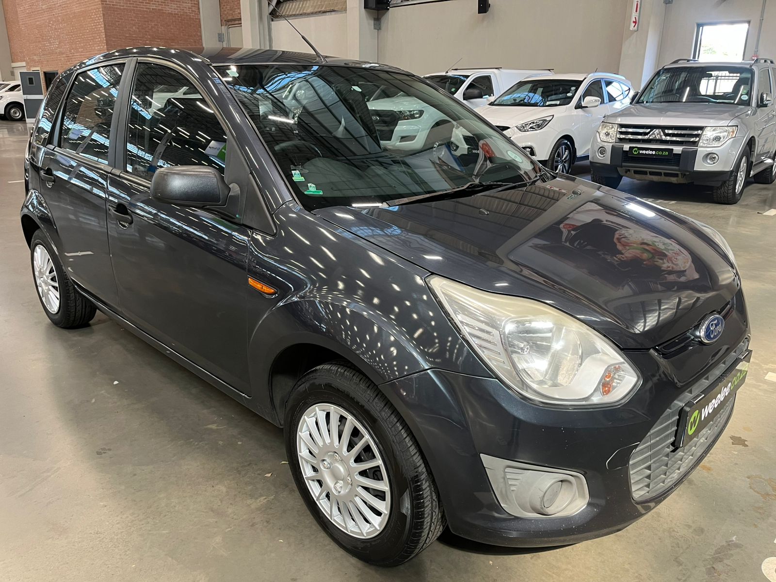 2013 Ford Figo 1.4i Ambiente 5-Door Hatch Back Q2FyTGlzdGluZzo1MzQ3NzA ...