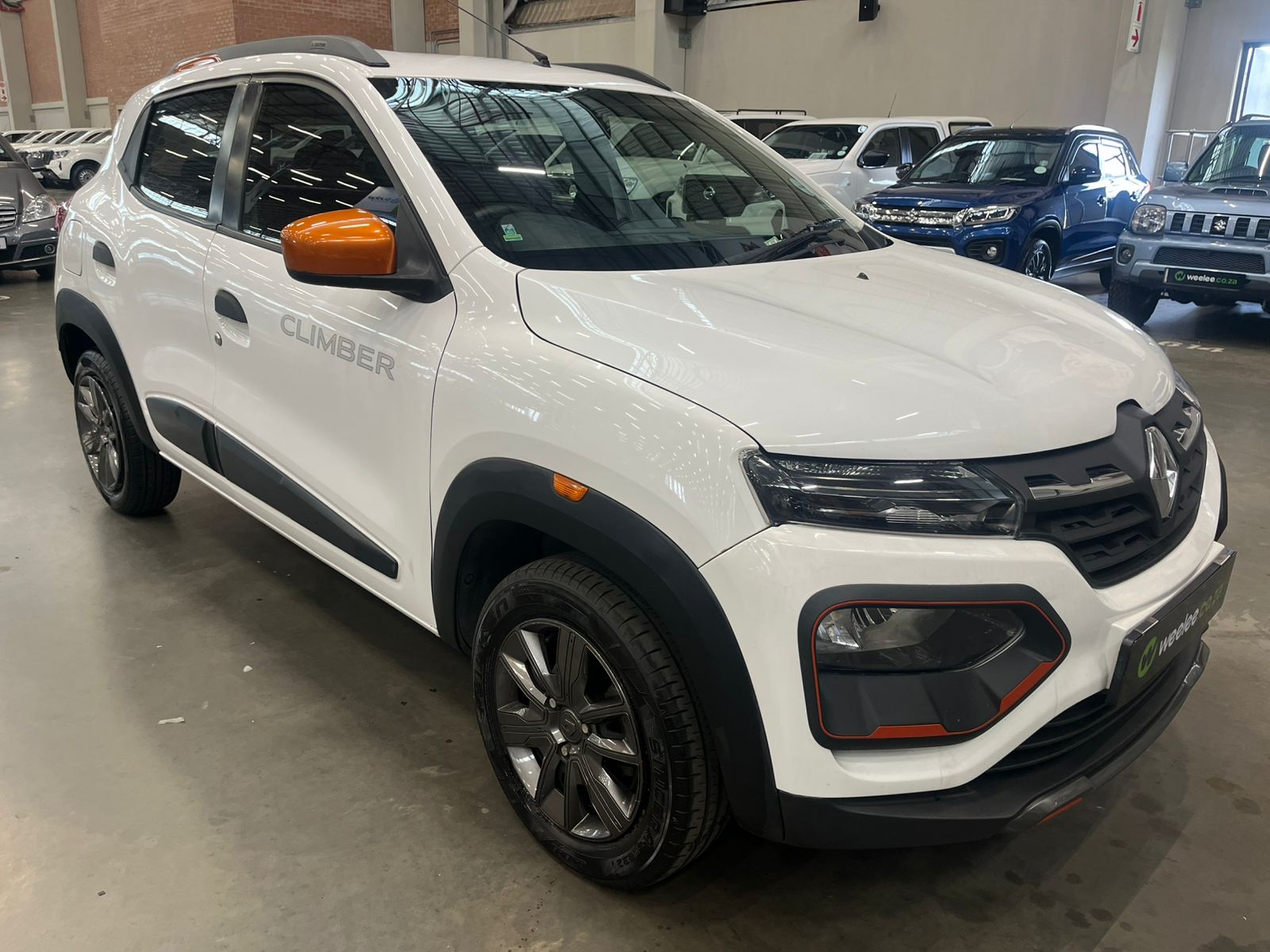 2020 Renault Kwid 1.0 Climber 5 Door Q2FyTGlzdGluZzo1NTU0MDc R134900 ...