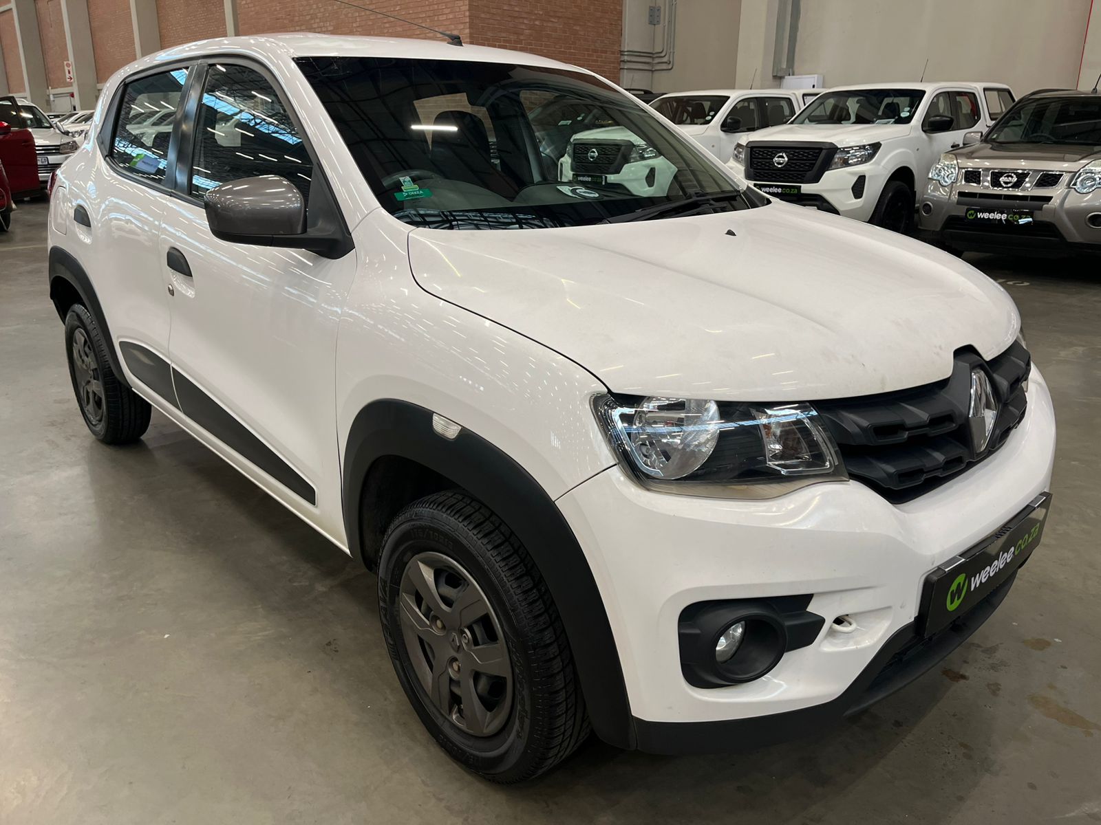2017 Renault Kwid 1.0 Dynamique 5 Door Q2FyTGlzdGluZzo1NDI2NDI R69500 ...