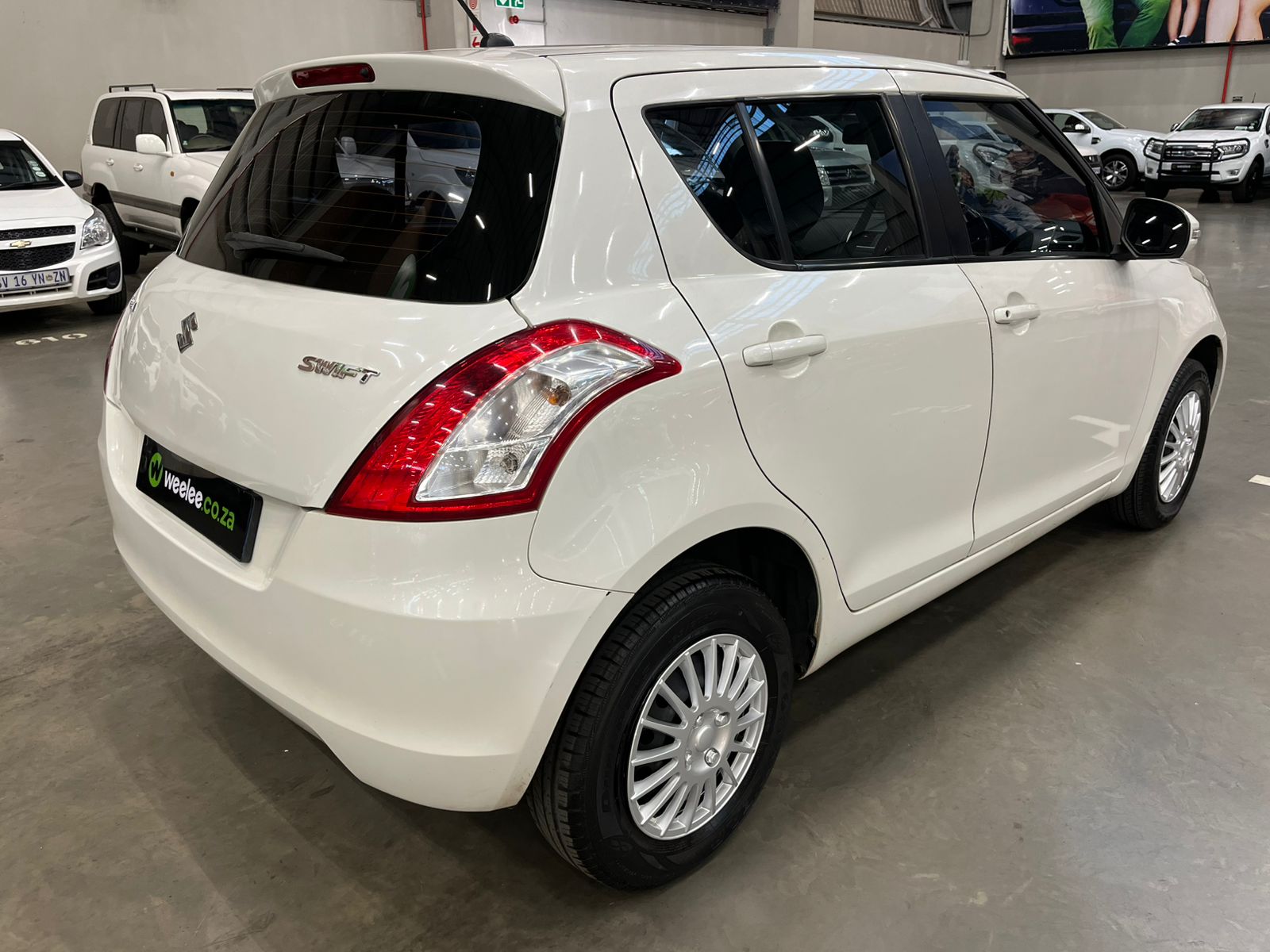 2015 Suzuki Swift 1.2 GL | 142,000 km | Manual Petrol H/B | Centurion