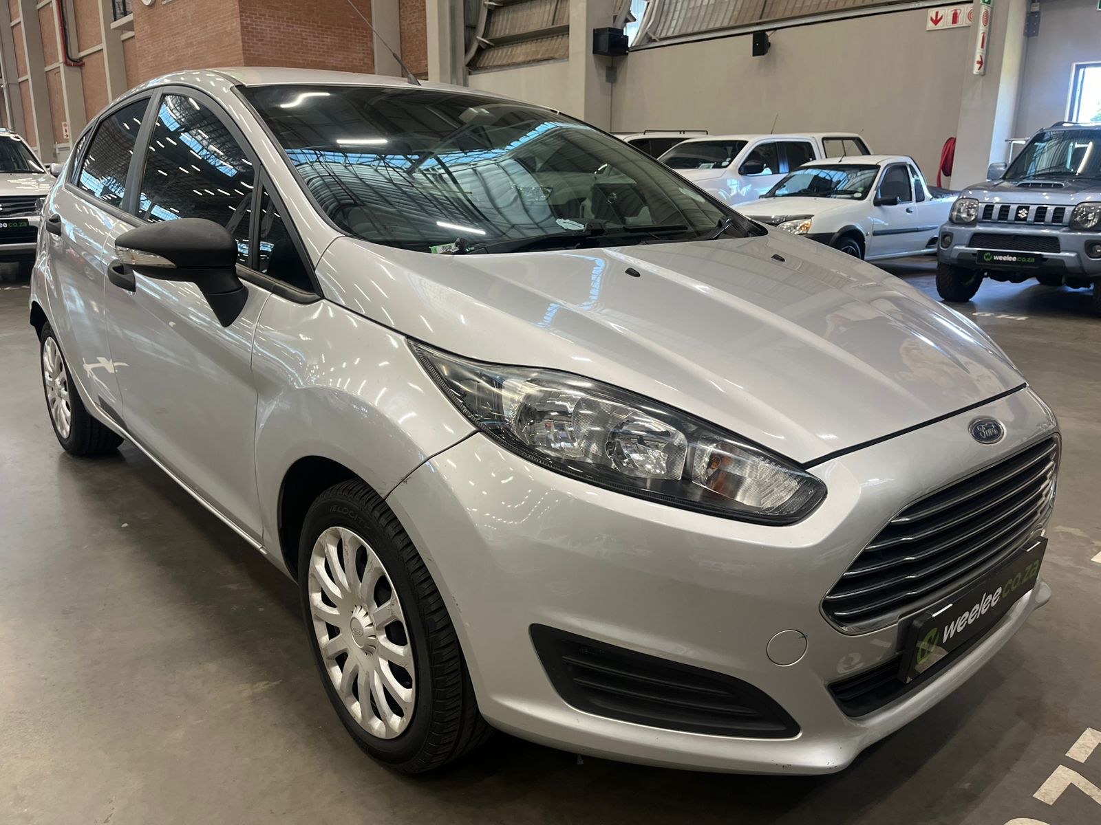 2014 Ford Fiesta 1.4i 71 kW Ambiente Hatch Back Q2FyTGlzdGluZzo1NjExMzA ...