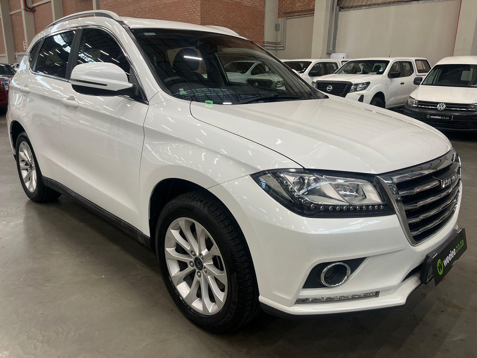 2020 Haval H2 1.5T Luxury Q2FyTGlzdGluZzo1NTA4MjU R209500 | Avo Auto