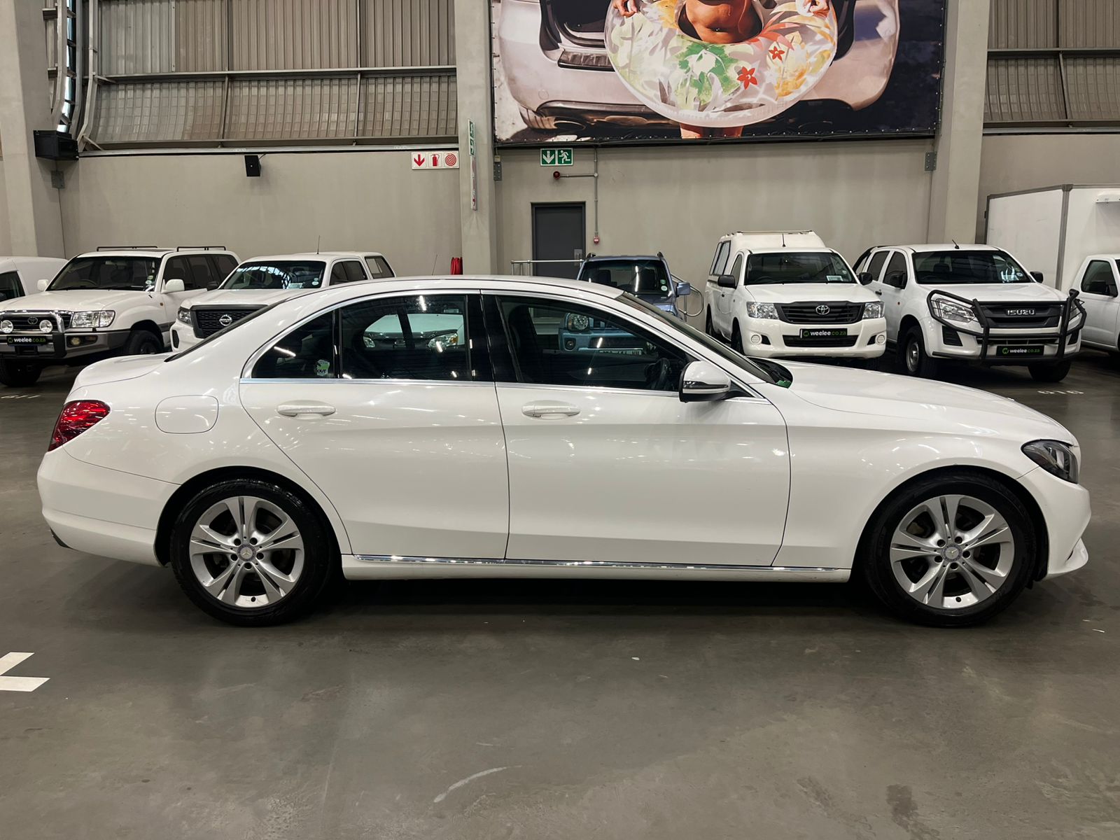 2017 Mercedes-Benz C180 A/T | 120,000 km | Auto Petrol | Centurion