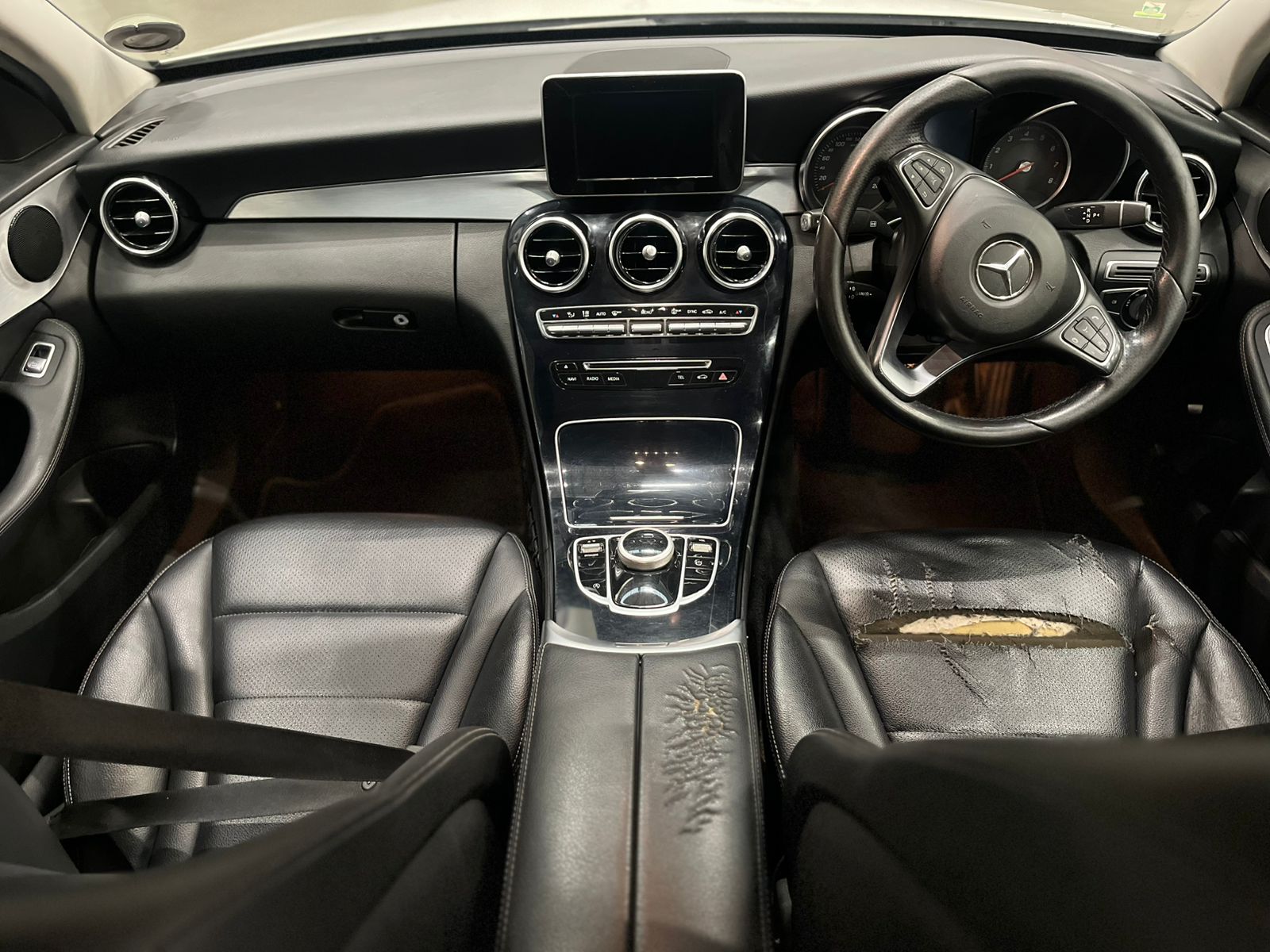 2017 Mercedes-Benz C180 A/T | 120,000 km | Auto Petrol | Centurion