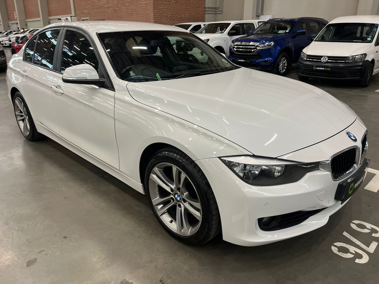 2015 BMW 320 - F30 320d F30 Steptronic Q2FyTGlzdGluZzo1NjI2MzE R189900 ...