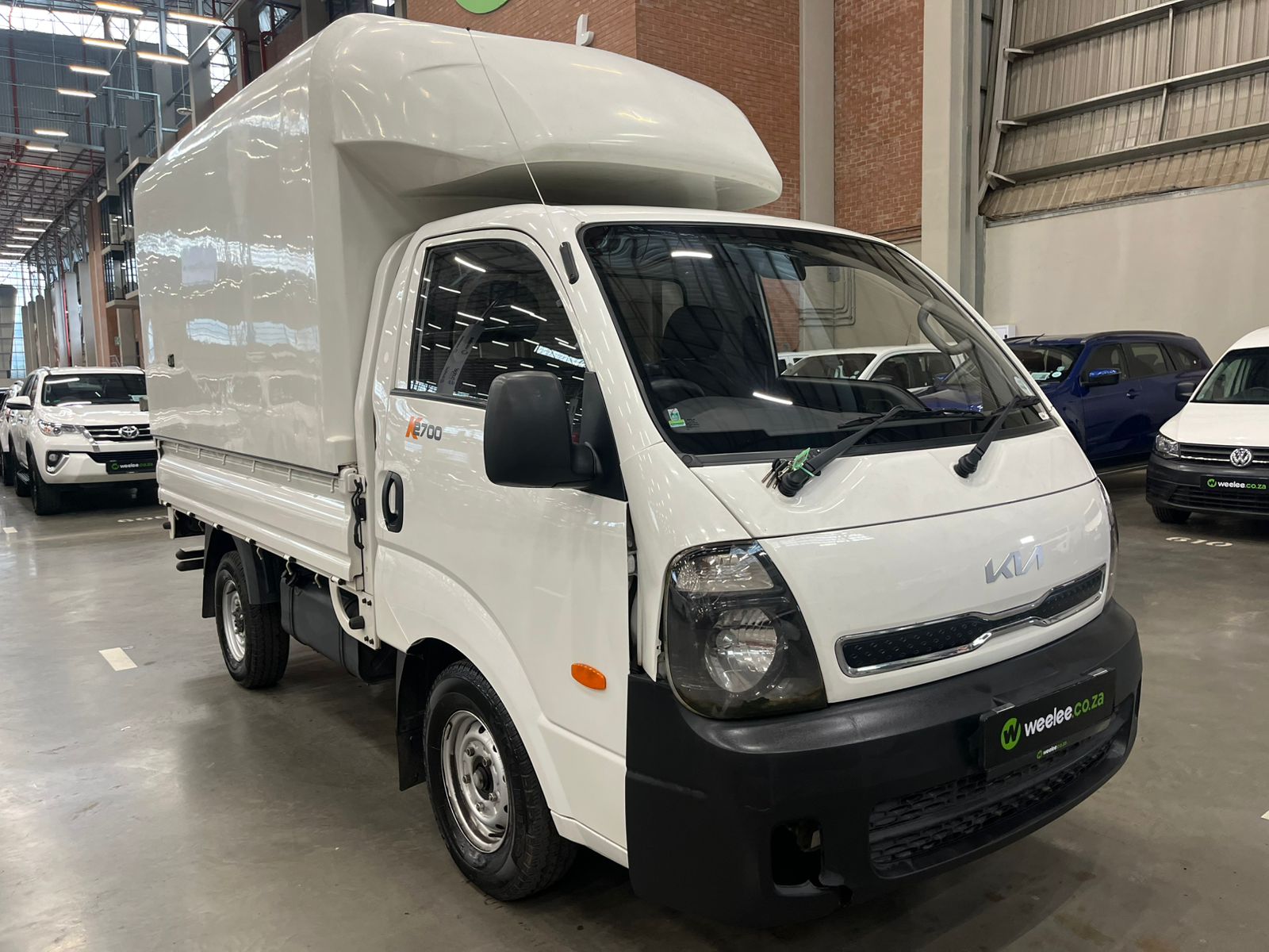 2022 Kia K 2700 Workhorse Dropside Q2FyTGlzdGluZzo1NjA1Nzc R289900 ...