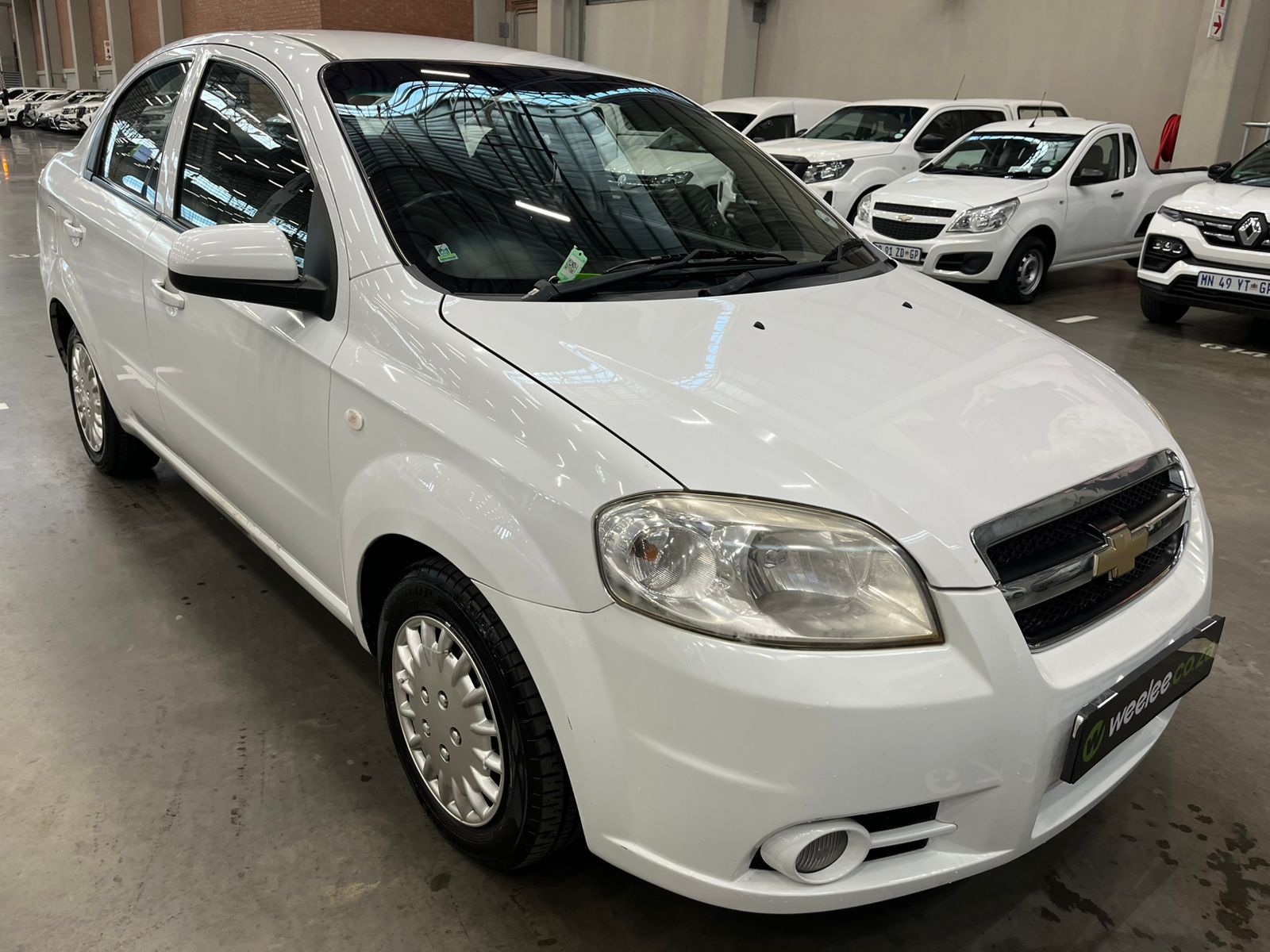 Elegant Chevrolet 2011 Aveo Sedan Images