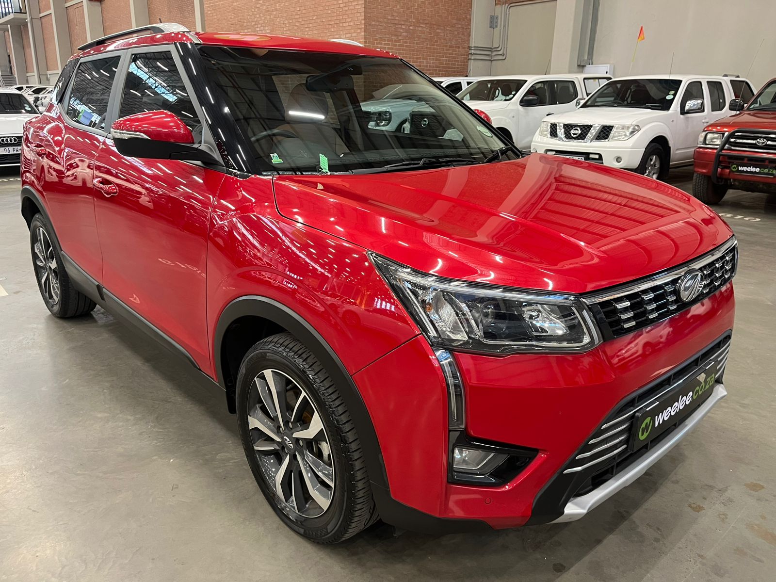 2019 Mahindra XUV 300 1.5D W8 Q2FyTGlzdGluZzo1Njc3NTQ R183500 | Avo Auto