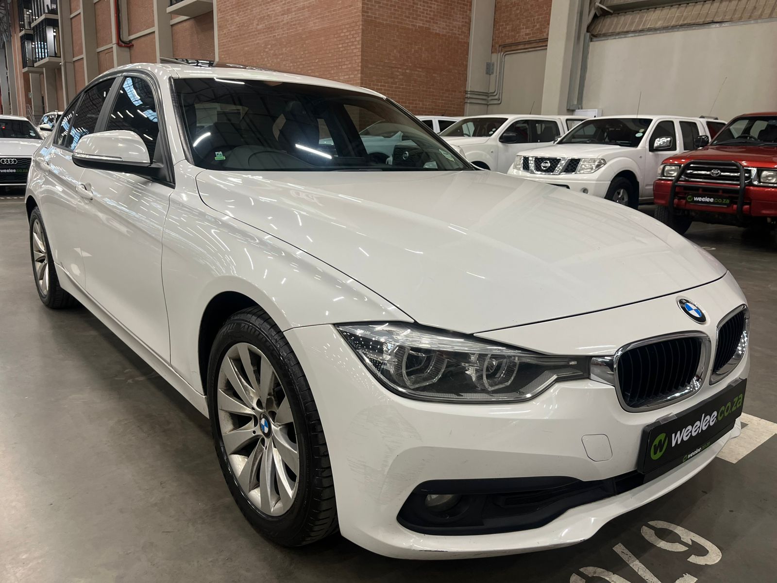 2017 BMW 320 - F30 320d F30 Auto Q2FyTGlzdGluZzo1Njk1NDE R269900 | Avo Auto