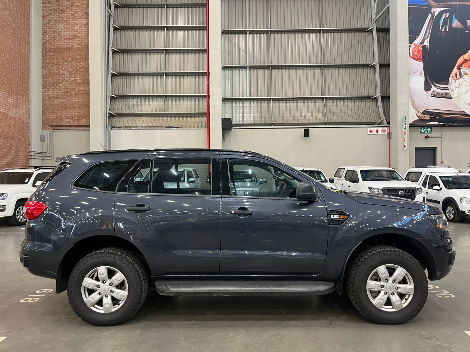 2018 Ford Everest 2.2 XLS 4X4 | 132,300 km | Manual Diesel | Centurion