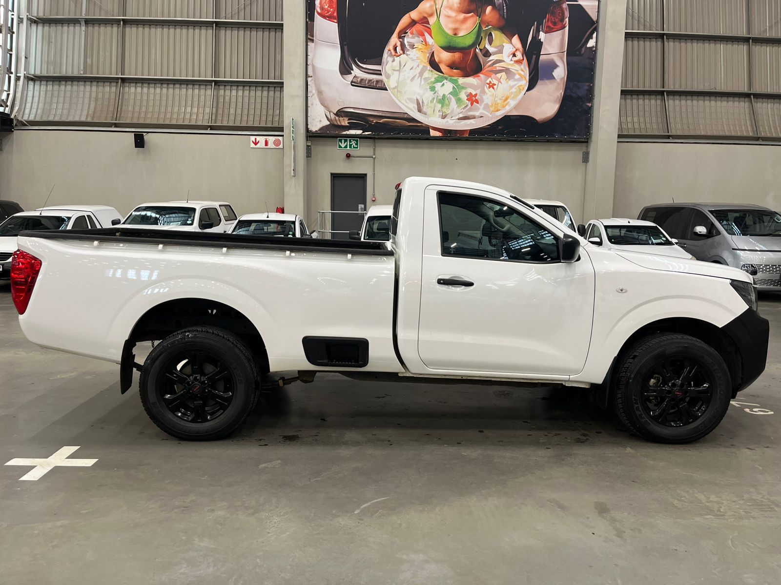 2023 Nissan Navara 2.5DDTi | 59,700 km | Manual Diesel | Centurion