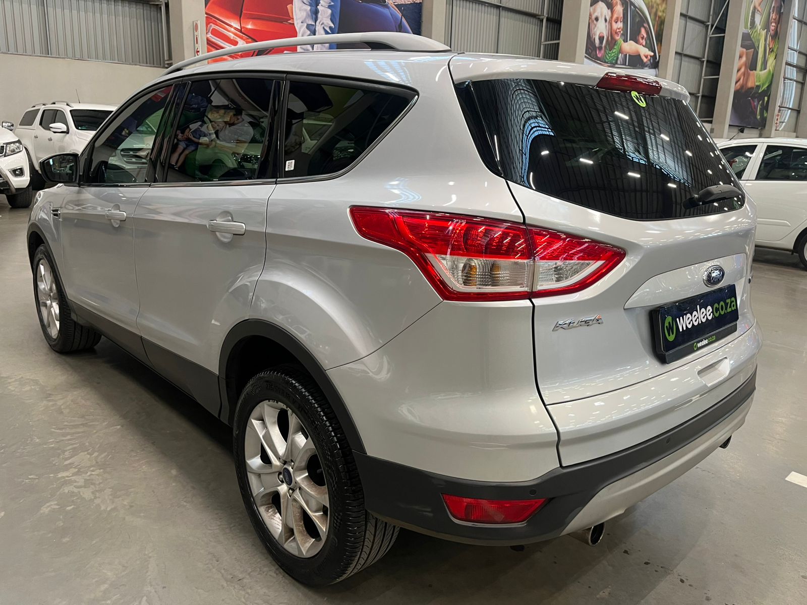 Stilvolle Ford Kuga 2015 Bilder