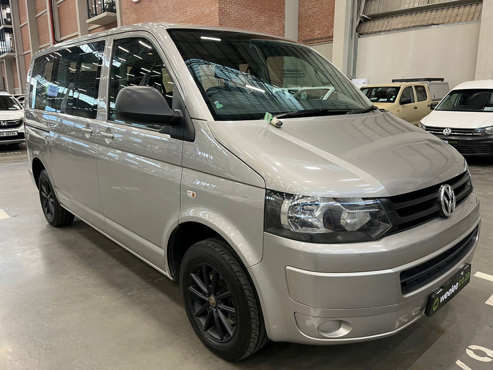 Volkswagen (VW) Kombi T5 2.0 TDi (75 kW) SWB Base for sale in Gauteng ...