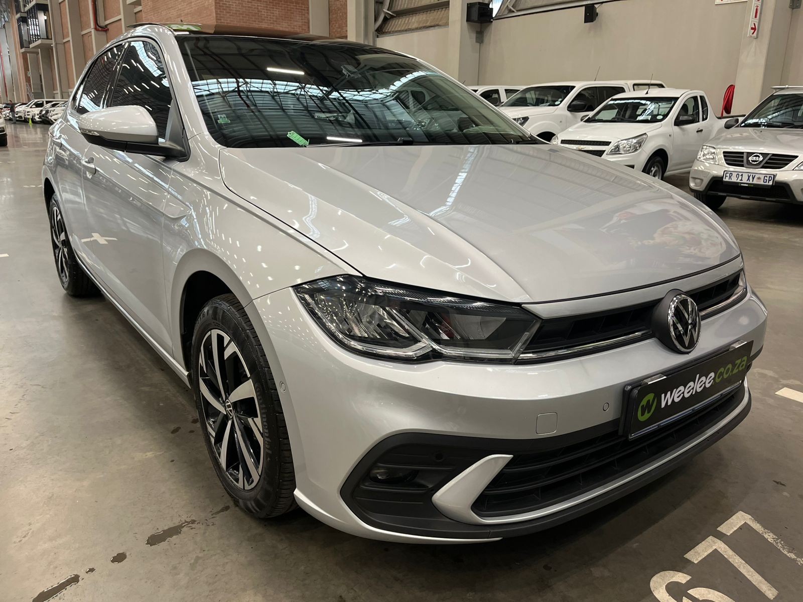 2024 Volkswagen VW Polo 1.0 TSi Life DSG Q2FyTGlzdGluZzo1Nzk5NTU ...