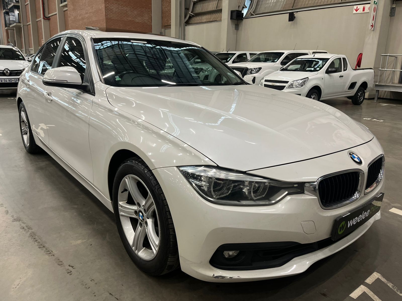 2018 BMW 320 - F30 320i F30 Auto Q2FyTGlzdGluZzo1ODM4MDY R259900 | Avo Auto